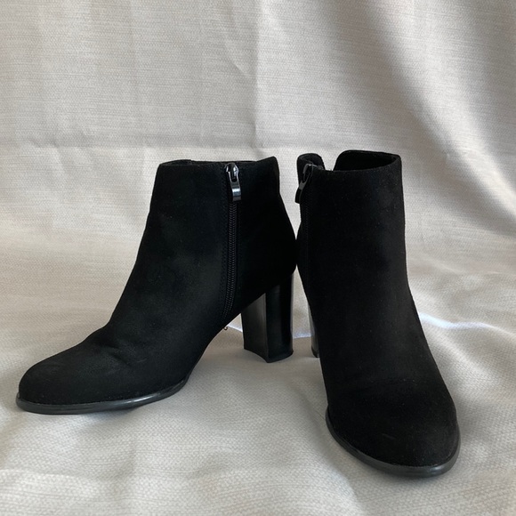 CL by Laundry | Shoes | Cl By Chinese Laundry Black Booties | Poshmark